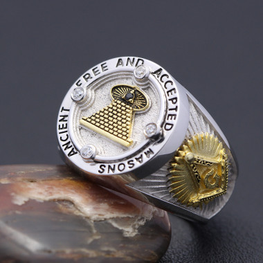 Mason Widow`s Son Skull and Bones Ring